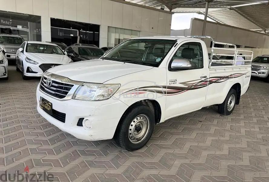 Hilux Toyota 2015 Riyadh White 7139350 - Car For Sale | Hatla2ee Saudi ...